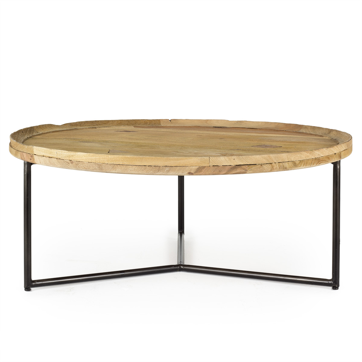 Tables ronde en bois effet lavé.