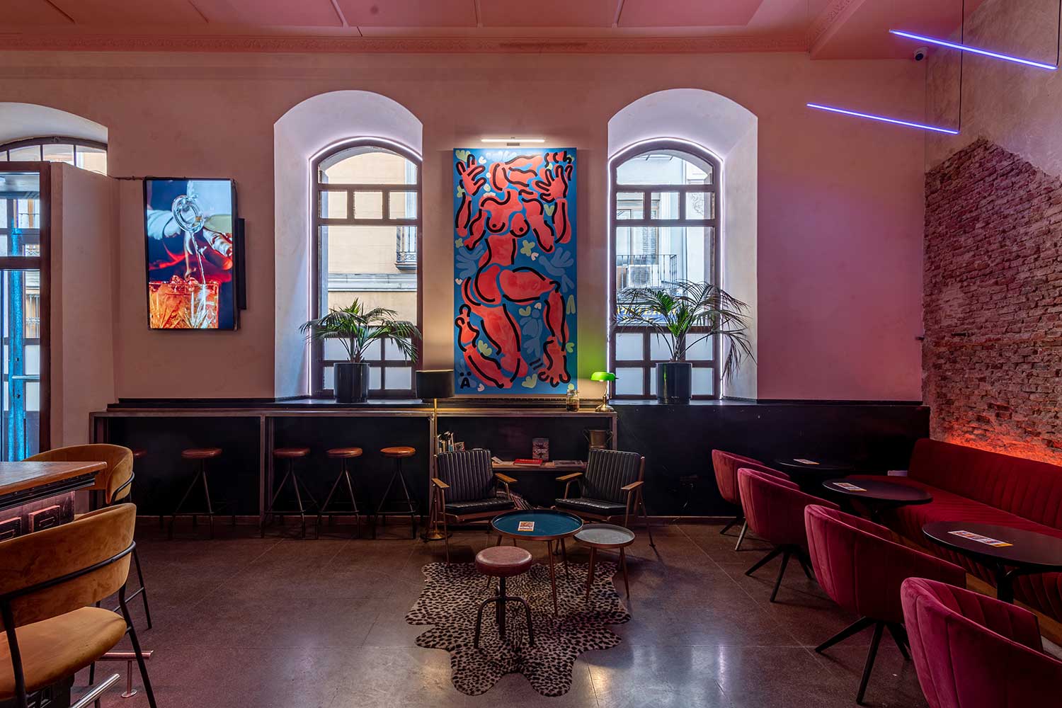 Cucu Bananas, une déco de bar avec un éclat incomparable.