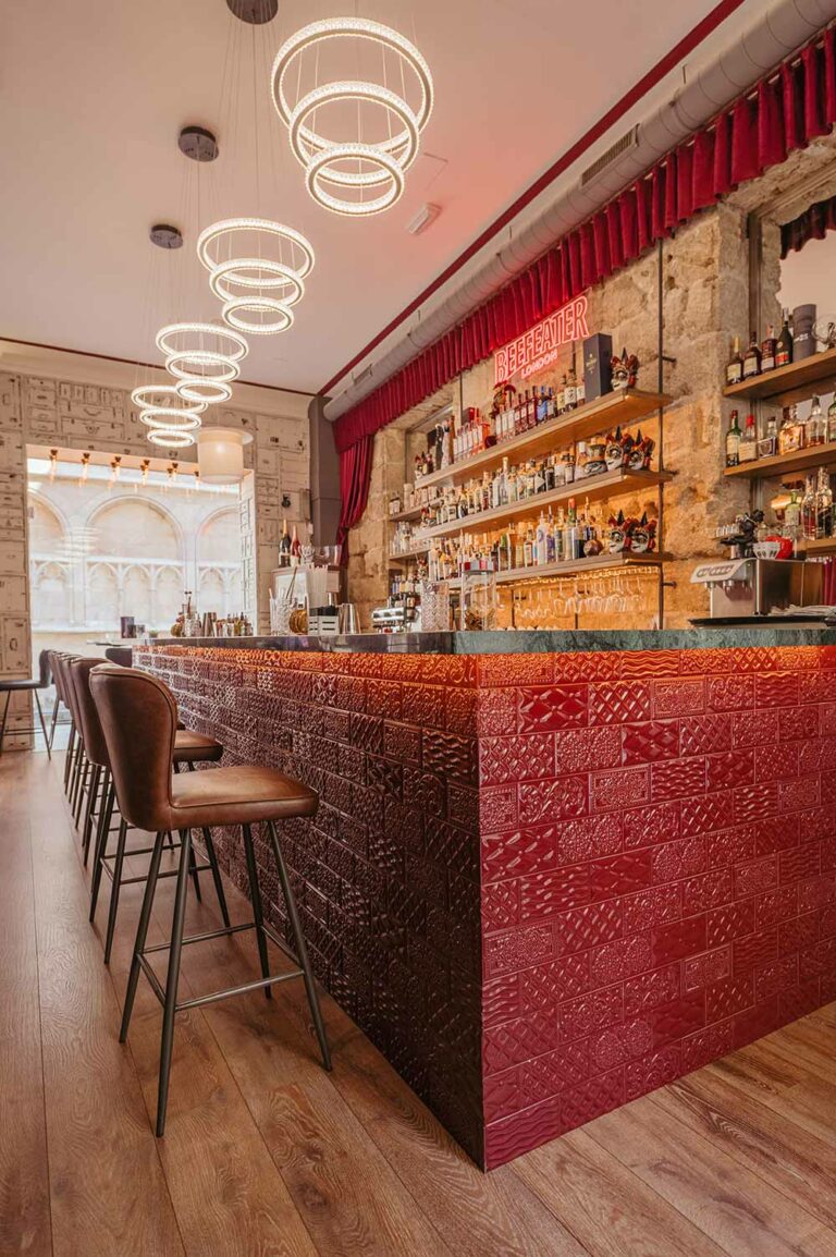 El Garaje. Taking Street Food restaurant design to the limit